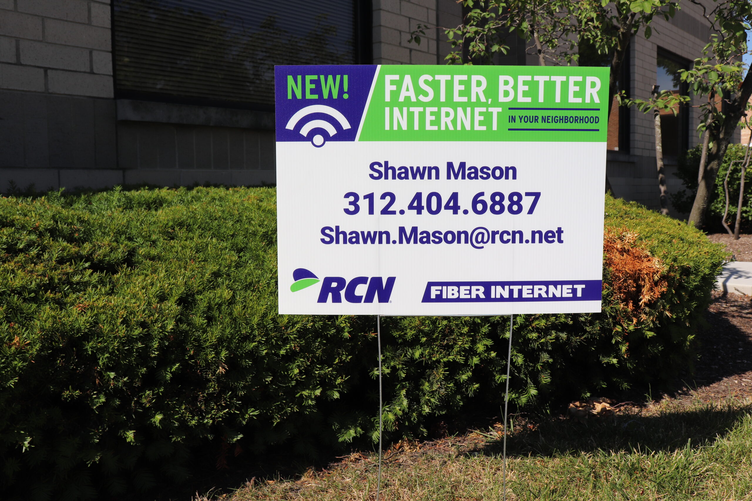 Astound Broadband Yard Sign - United GMG